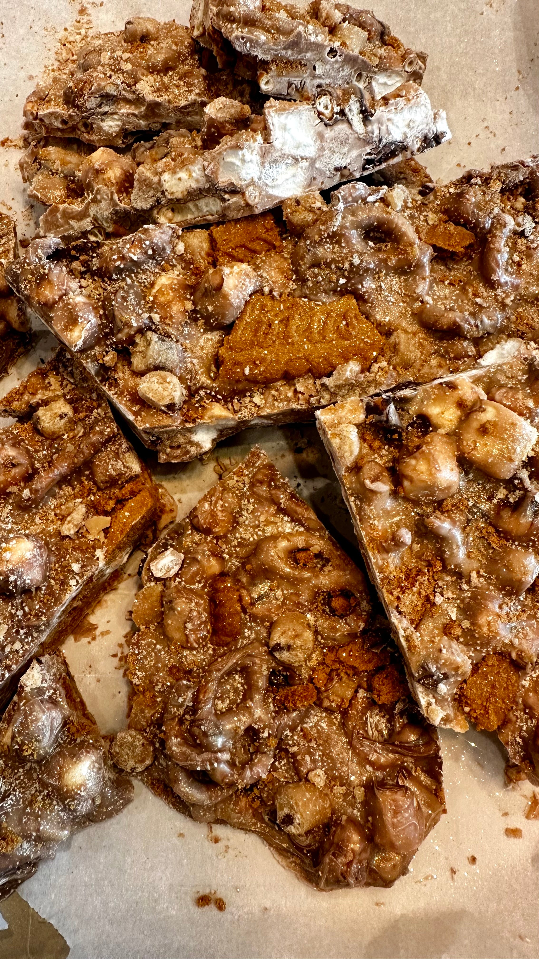 Biscoff & Chill – Coco Bark Company